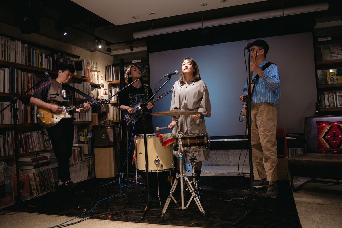 【WIND】Fuzz-Pop樂團 The Tic Tac 以結束和新生作為創作主題 發行最新EP《想像的朋友》 6/22玉成戲院錄音室舉辦專場 ...