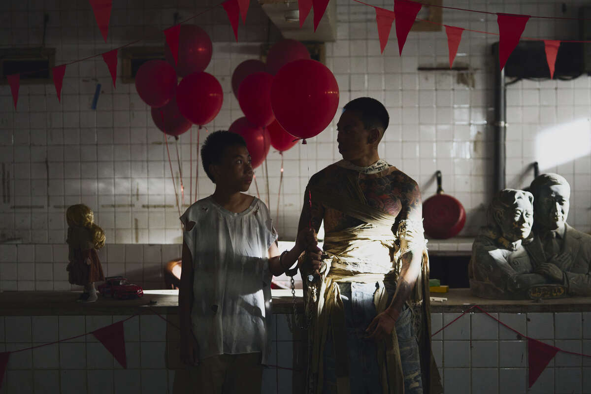 Lizi 栗子籌備首張個人專輯！新單曲〈誰會信〉獻給懷疑自己是否值得被愛的人 – 一事無成的老編｜華語流行音樂媒體人